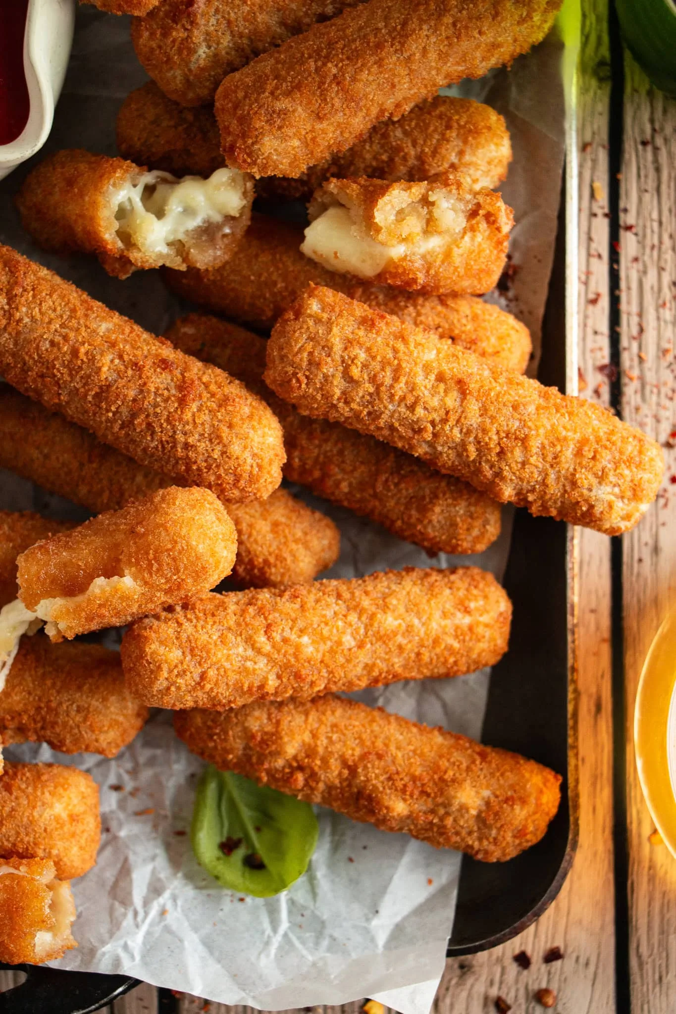 Air Fryer Farm Rich Frozen Breaded Mozzarella Sticks
